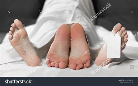 Necrophilia Sex Dead Person Tag On库存照片1618144144 Shutterstock