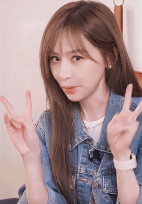 王心凌又遭富二代男友背叛，四段情史不堪回首，还曾被男方曝隐私和私密照范植伟姚元浩感情