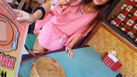 Up Dress No Panties At Exotic Restaurant Public Voyeur Flashing Porn