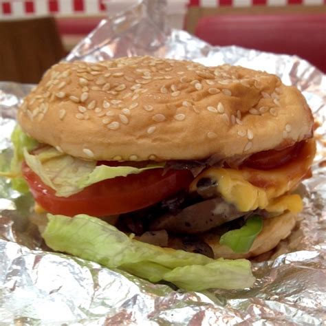 Five Guys Le Burger Veggie De La Fraicheur Yzgeneration