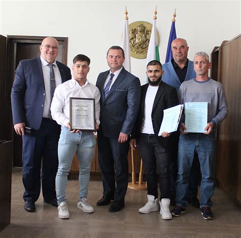 Кметът Пенчо Милков награди Ангел Русев за европейската титла по