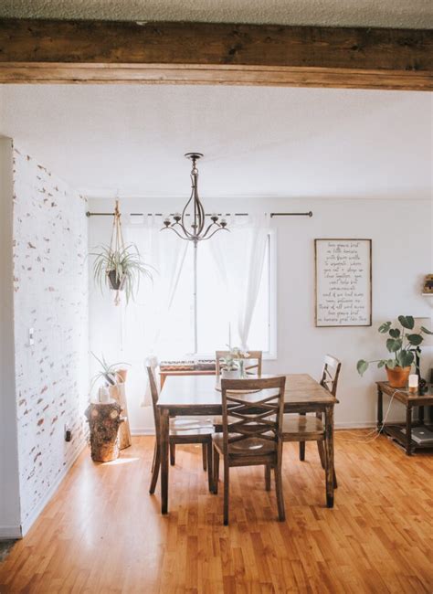 25 THINGS TO DECLUTTER TODAY Tory Stender