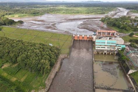 Foto Mengenal Proses Flushing 2 Waduk Di Blitar Ini Pengertian Dan