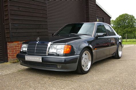 Мерседес Бенц W124 Фото – Telegraph