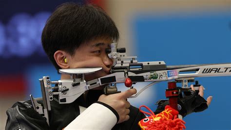 Chinas Liu Yukun Wins Mens 50m Rifle Gold Nbc Olympics