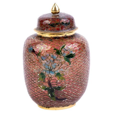Chinese Imperial Style Plique A Jour Glass Inlaid Lidded Jar For Sale