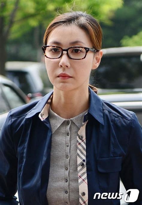 Sung Hyun Ah Picture 성현아 Hancinema