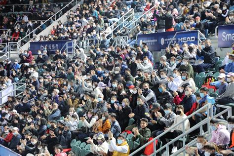 交通银行香港国际网球挑战赛2022昨晚开幕 中国球手吴易昺爆冷挫三届大满贯华连卡晋级