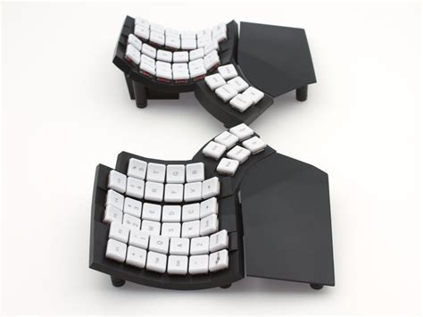 pre order glove80 ergonomic keyboard with red pro switches moergo