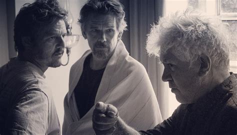 Pedro Almod Var Pedro Pascal Y Ethan Hawke Estrenar N Extra A Forma