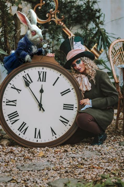 Бесплатные стоковые фото на тему Dreamscape алиса в стране чудес безумный шляпник белый