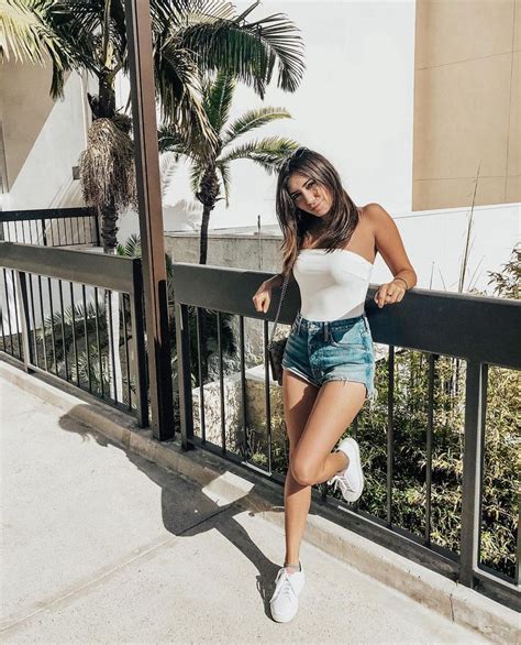 Tara Michelle On Instagram A Photo Of Me Outside The Mall Before I