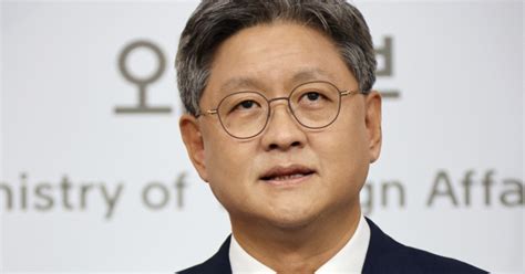 외교부 러시아의 우크라이나 영토 병합 인정 안 한다