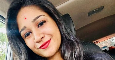 Portrait Business On Linkedin Kavya Shree Mba Aids Author Co Founder