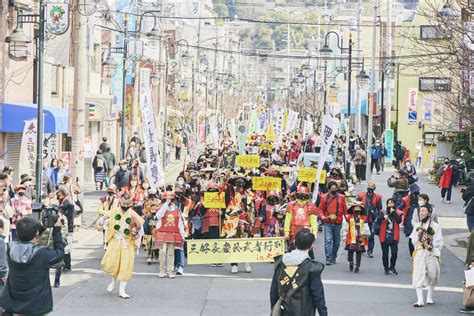 大東市3月4日のみよしの日に開催された第7回三好長慶公 武者行列in大東総勢140人の武者の練り歩きは圧巻でした 号外