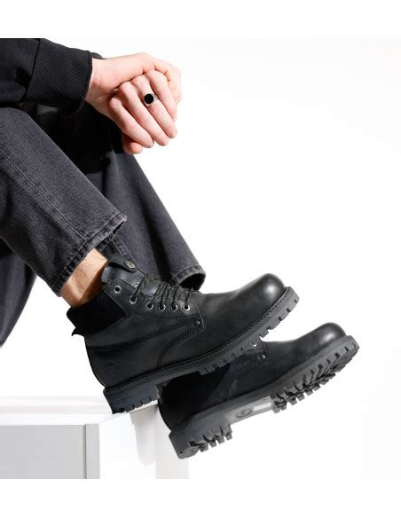 კაცის ბათინკი Wrangler Arch