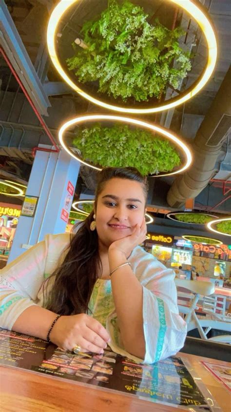 This One Content Type Helps You Generate Leads On Linkedin Effortlessly Bhawna Saxena