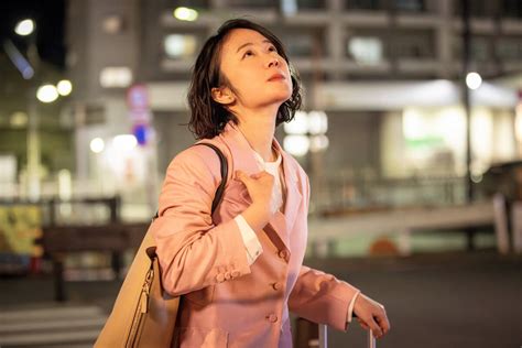黒木華と野呂佳代のバディが都知事選掲示板を背に フジテレビ系ドラマ「銀河の一票」メインビジュアル解禁 スポーツ報知