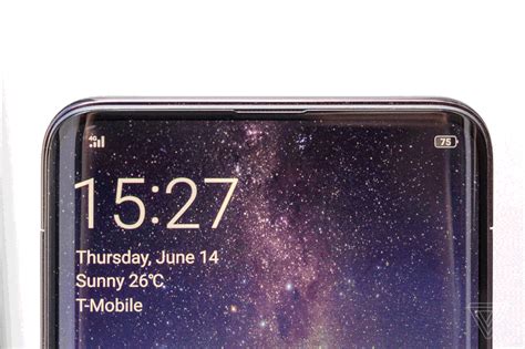 Oppo Find X Has No Notch Slim Bezels And A Pop Up Camera