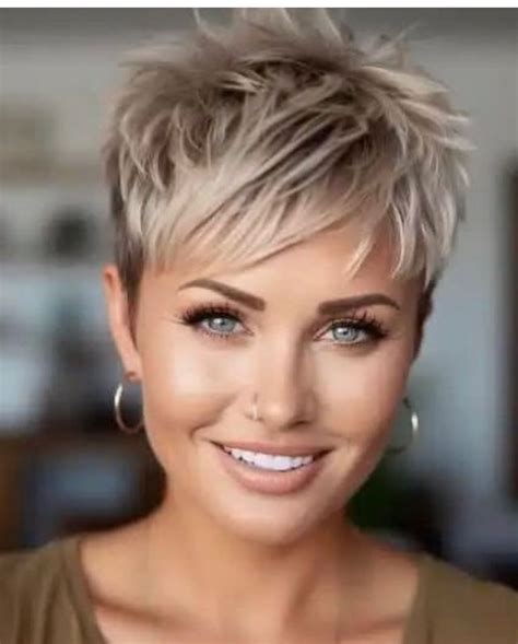 Pin By Andrea Mcaloon Callahan On Short Hair Styles In 2024 Short