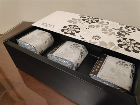 台湾好物代购 Tea Struck缤纷台湾金萱茶礼100g3包正宗直寄包邮虎窝淘
