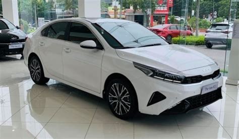 سقوط آزاد قیمت سراتو وارداتی و مونتاژ در بازار خودرو جدول