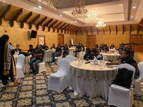 Siji Varghese Leaders In Lipstick® On Linkedin Team 13 Comments