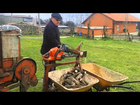 Soporte motosierra - YouTube