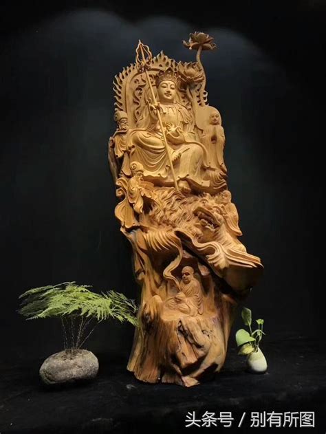 崖柏精雕擺件精品太行崖柏手工精品鏤空雕刻細節清晰圖欣賞 每日頭條