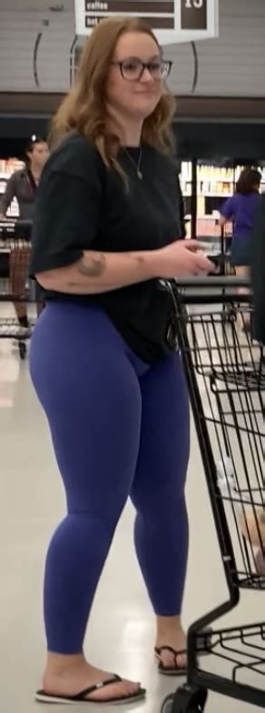 Nerdy Redhead Pawg Baddie Spandex Leggings And Yoga Pants Forum