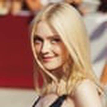 Get Sarah Grey Hot Movie And Interview Links At Freeones