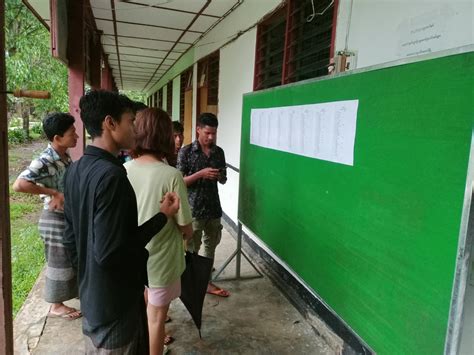 ဘူးသီးတောင်မြို့နယ်ရှိ စာစစ်ဌာနများ၌ ၂၀၂၃ ခုနှစ် တက္ကသိုလ်ဝင်တန်း စာမေးပွဲ အောင်စာရင်း ထုတ်ပြန