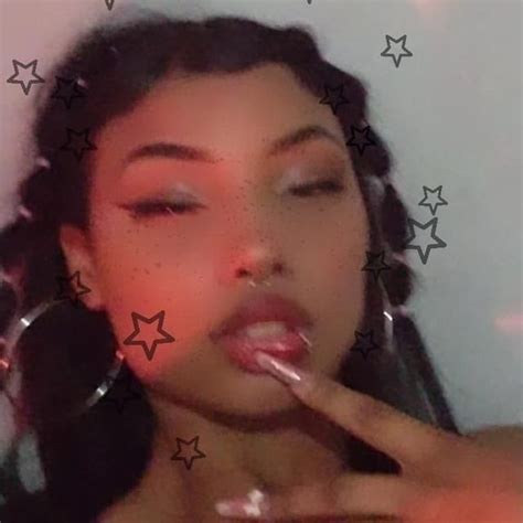 Lua Malluhwx Threads Say More