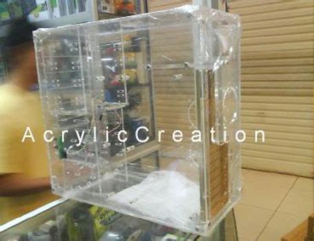 Casing Acrylic Pusat Acrylic