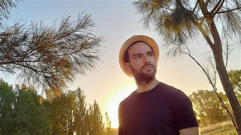 Rumbo Opuesto A Qué Se Dedica Hoy Y Cómo Está Guillermo Santa Cruz El