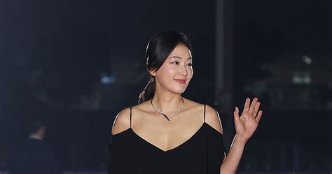 포토 박진희 우아한 손짓