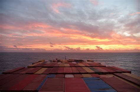Container Shipping Outlook Transatlantic Meltdown Continues Maritime And Salvage Wolrd News