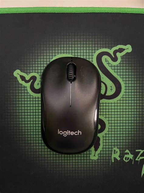 Logitech M220 Computers And Tech Parts And Accessories Mouse And Mousepads On Carousell