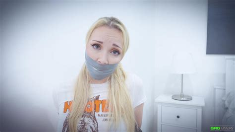 Lil Missy Uk Hooters Girl By Gagattack On Deviantart