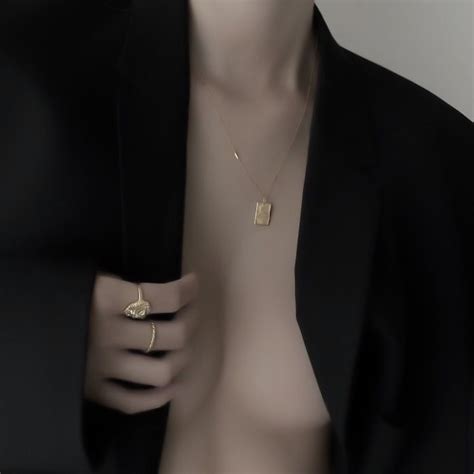 𝙈𝘼𝙏𝙀𝙍𝙄𝘼𝙇 в 2024 г Идеи для фото Фоточеллендж Женские тела