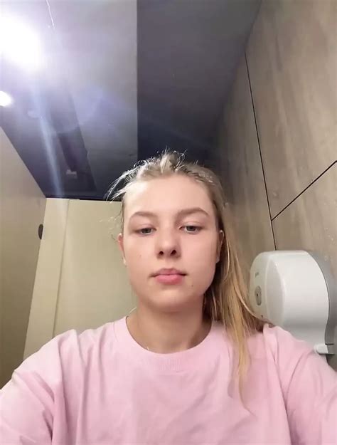 Extreme Fucking Anal On Public Ukrainian Amateur Amateur Porn Xhamster