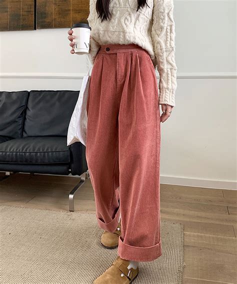 포앤바이앤 핀턱 코듀로이 팬츠 하이웨스트 뒷밴딩 투턱 일자 와이드 면 골덴 바지