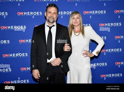 Jeremy Sisto Left And Wife Addie Lane Attend The 16th Annual Cnn Heroes All Star Tribute At