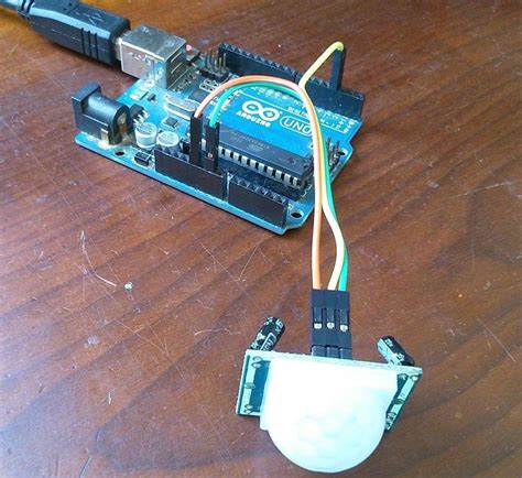 Testing Out Some Pyroelectric Sensor Heat Presense Using Arduino Uno Https Goo Gl Wc Ot