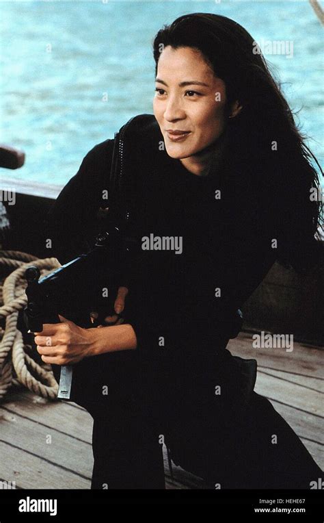 Michelle Yeoh Citazioni Feminist Backlash As Michelle Yeoh Dismissed As
