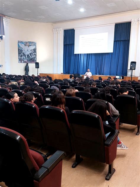 Λύκειο Α Εθνάρχη Μακάριου Γ Πάφου Paphos