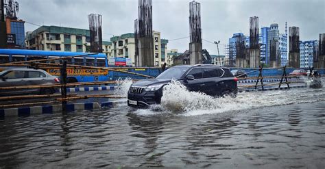 거리 거리 사진 거리 장면 건물 건설 건축 교통 교통 체증 날씨 도로 도시 도시 풍경 도시 홍수 도시 환경 도시의 도시의 삶 물 물을 튀기다