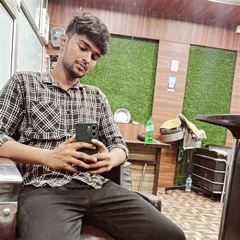 Aditya Vishwakarma Vishw4dity4 • Threads Say More