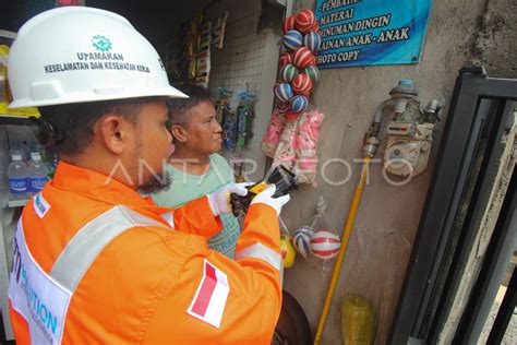 Pengecekan Jaringan Gas Pgn Antara Foto