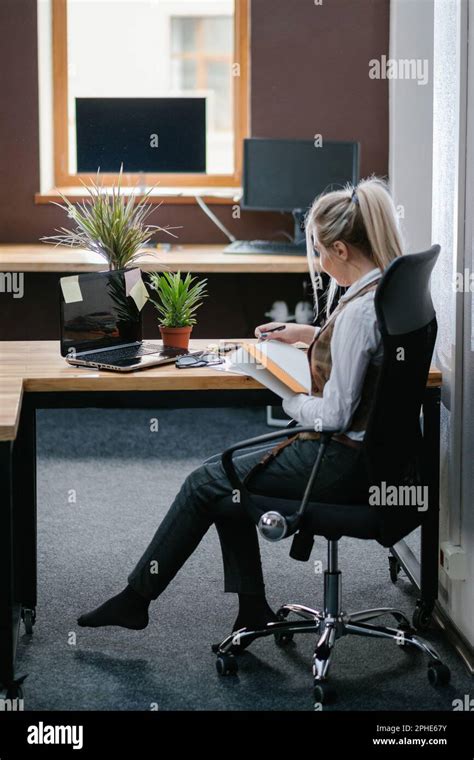 Office Workspace Modern Workplace Woman Work Stock Photo Alamy